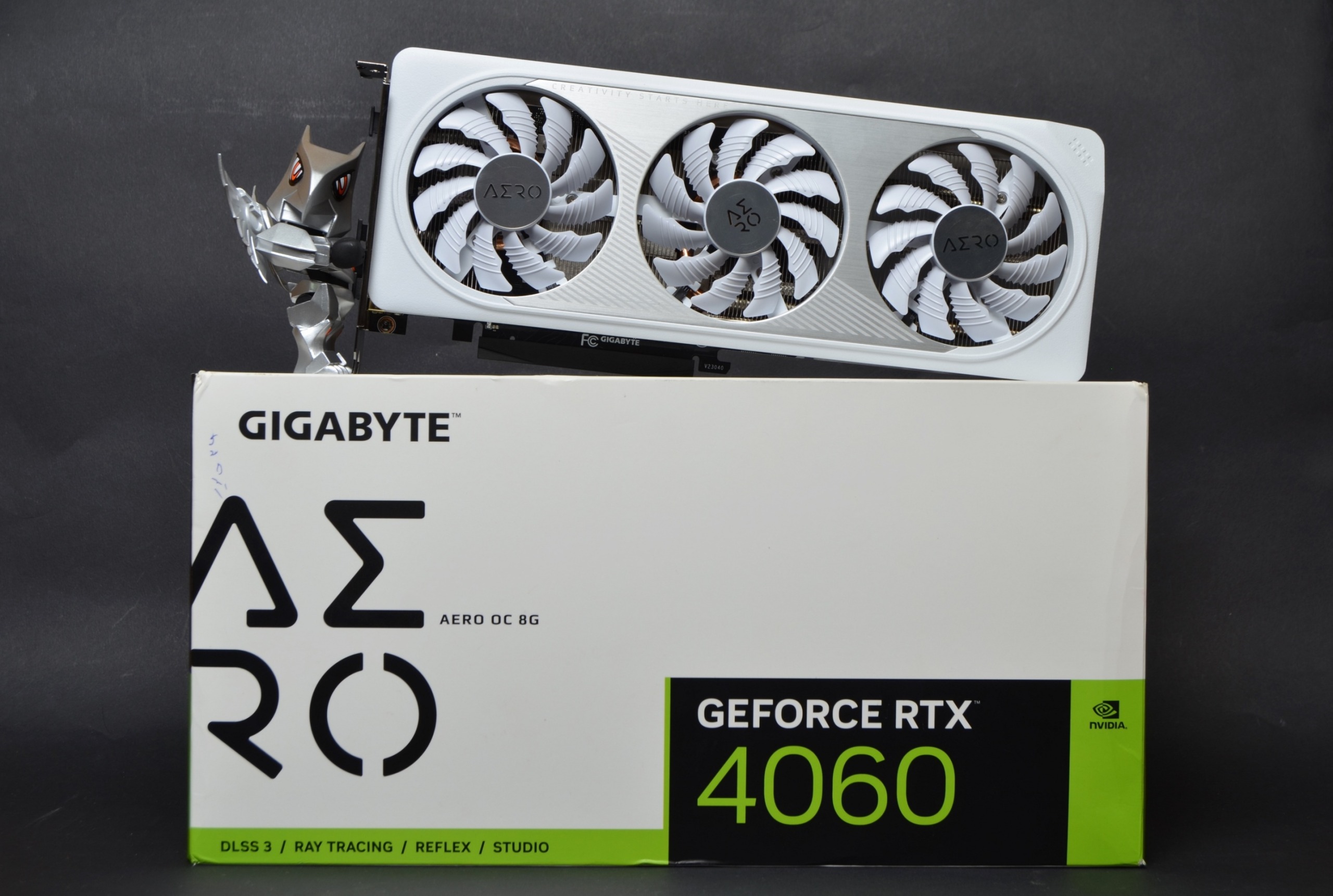 مراجعة بطاقة GIGABYTE RTX 4060 AERO OC 8GB - صاحبة التصميم المميز ...